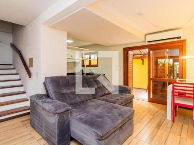 Casa à Venda Espírito Santo, 4 Quartos, 154 m² Porto Alegre