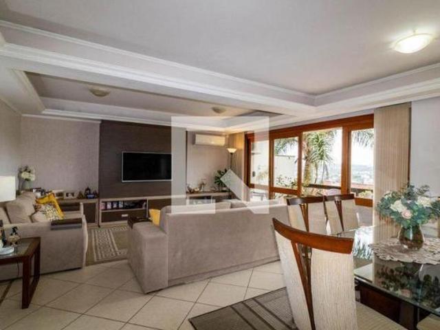 Casa à Venda Espírito Santo, 4 Quartos, 382 m² Porto Alegre