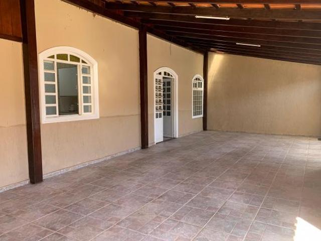CASA A VENDA ETAPA D