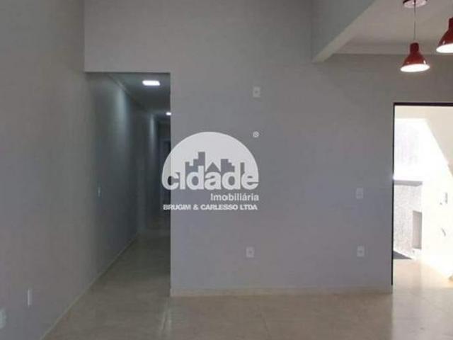Casa Á Venda – Excelente Oportunidade!
