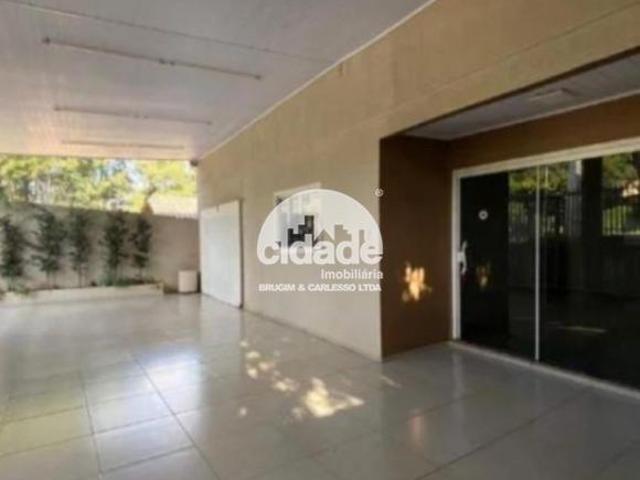 CASA À VENDA – EXCELENTE OPORTUNIDADE!