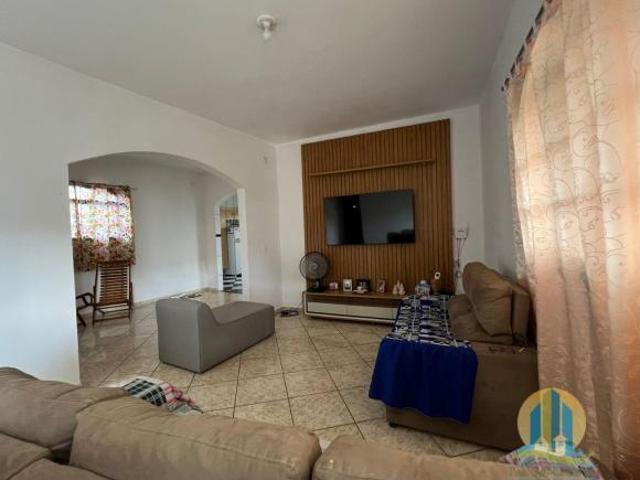 Casa à Venda – Excelente Oportunidade para Investidores
