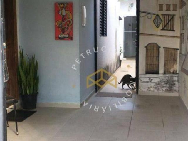 CASA A VENDA – EXCELENTE LOCALIZAÇÃO!