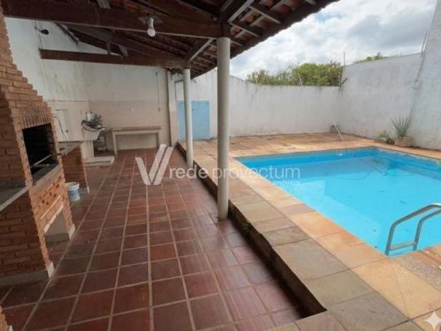 Casa à venda excelente localização na Rua Piquete – Campinas