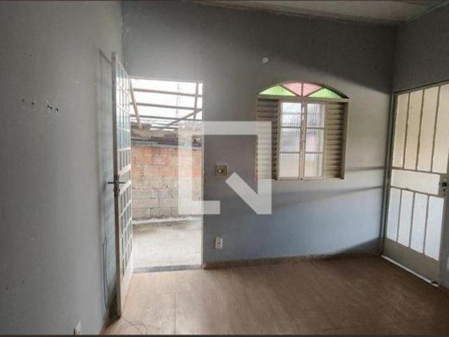 Casa à Venda Fonte Grande, 2 Quartos, 400 m² Contagem