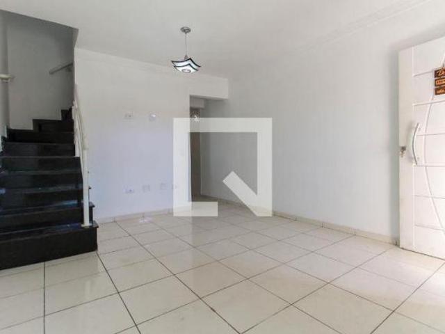 Casa à Venda Fazenda Aricanduva, 2 Quartos, 108 m² São Paulo