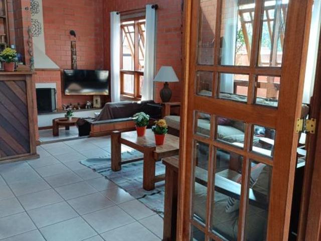 Casa à venda Fazenda da Ilha Condomínio Fazenda da Ilha Embu Guaçu/SP 200m² 4 dormitórios