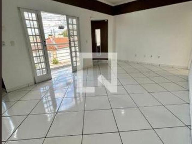 Casa à Venda Fazenda Grande, 3 Quartos, 188 m² Jundiaí