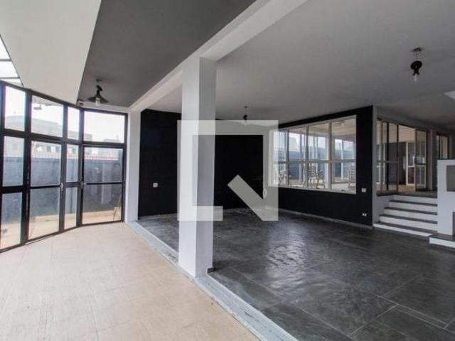 Casa à Venda Fazenda Morumbi, 5 Quartos, 560 m2