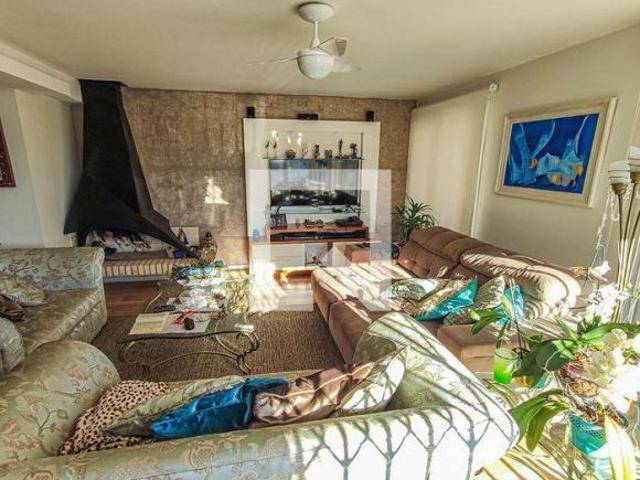 Casa à Venda Feitoria, 3 Quartos, 225 m² São Leopoldo