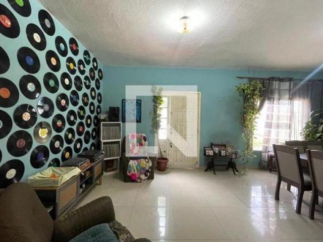 Casa à Venda Feitoria, 2 Quartos, 159 m² São Leopoldo