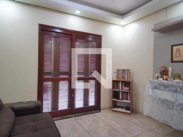 Casa à Venda Feitoria Seller, 3 Quartos, 125 m² São Leopoldo