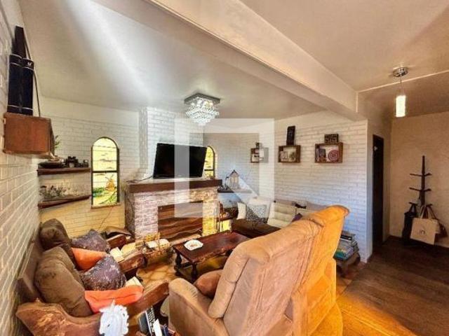 Casa à Venda Feitoria Seller, 4 Quartos, 265 m² São Leopoldo