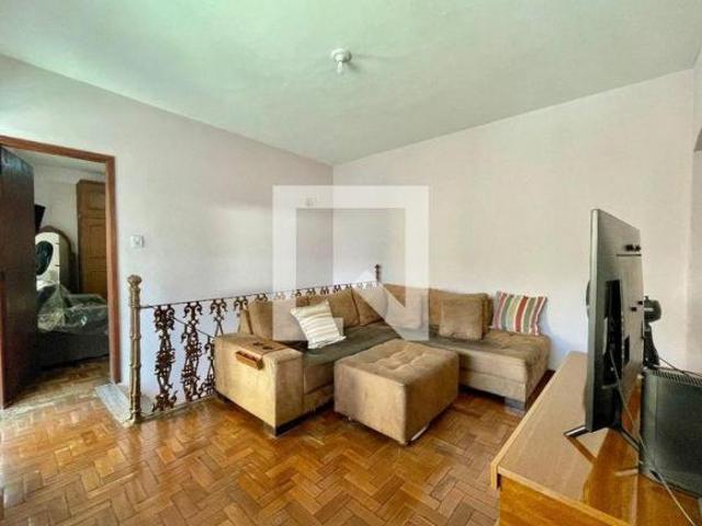 Casa à Venda Fernão Dias, 3 Quartos, 380 m² Belo Horizonte
