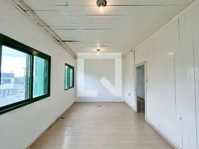 Casa à Venda Fião, 2 Quartos, 130 m² São Leopoldo