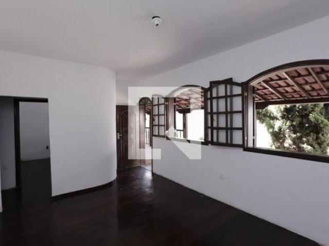 Casa à Venda Flamengo, 3 Quartos, 392 m² Contagem