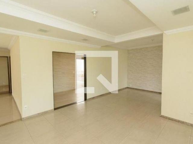 Casa à Venda Flamengo, 3 Quartos, 398 m² Contagem