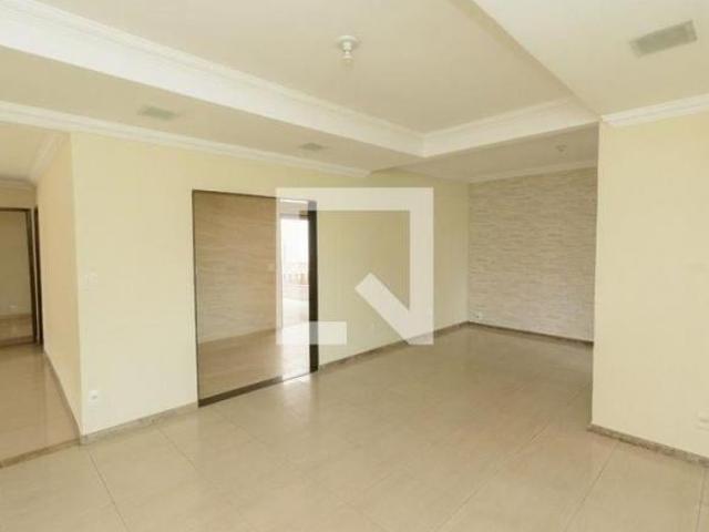Casa à Venda Flamengo, 3 Quartos, 398 m² Contagem