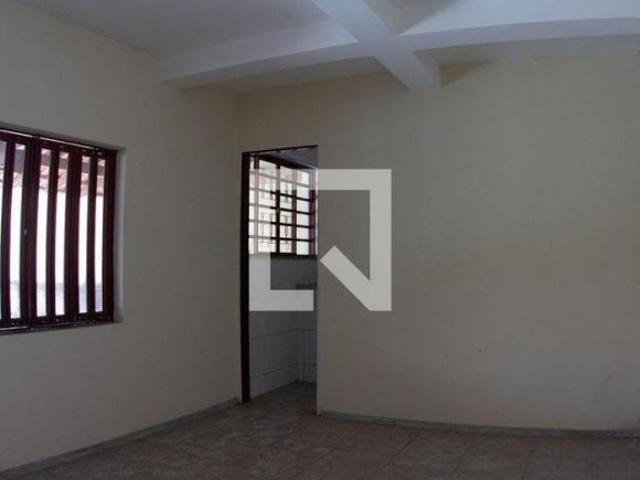 Casa à Venda Flamengo, 2 Quartos, 420 m² Contagem