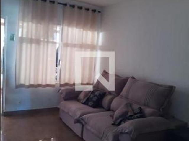 Casa à Venda Flamengo, 2 Quartos, 70 m² Contagem