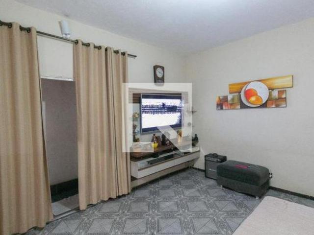 Casa à Venda Floramar, 3 Quartos, 180 m² Belo Horizonte