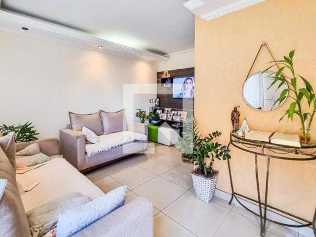 Casa à Venda Floramar, 2 Quartos, 75 m² Belo Horizonte