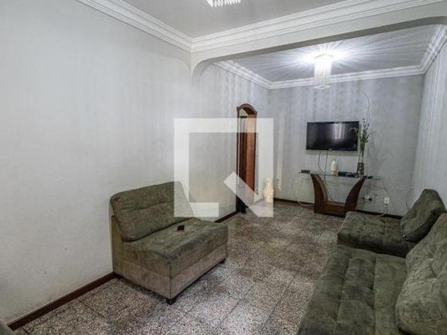 Casa à Venda Floramar, 7 Quartos, 360 m² Belo Horizonte