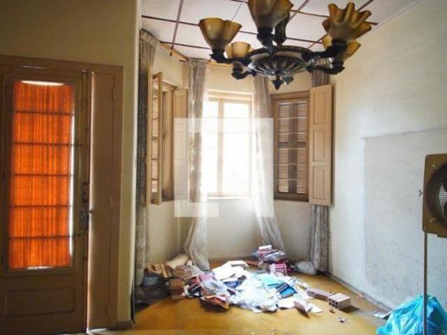 Casa à Venda Floresta, 2 Quartos, 155 m² Porto Alegre