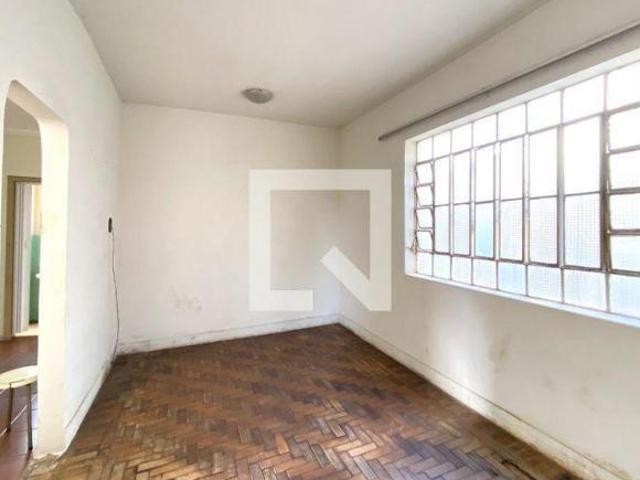 Casa à Venda Floresta, 4 Quartos, 240 m² Belo Horizonte