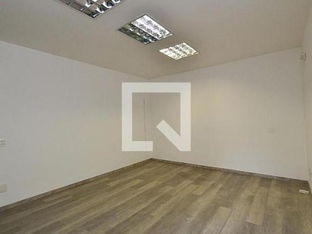 Casa à Venda Floresta, 4 Quartos, 360 m² Belo Horizonte