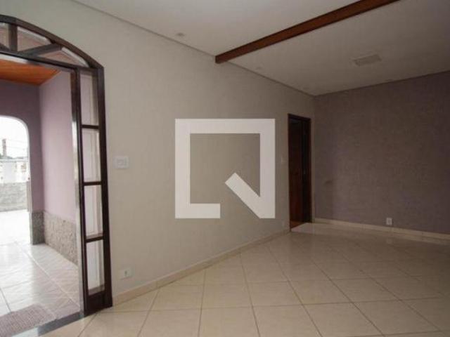 Casa à Venda Freguesia do Ó, 3 Quartos, 240 m2