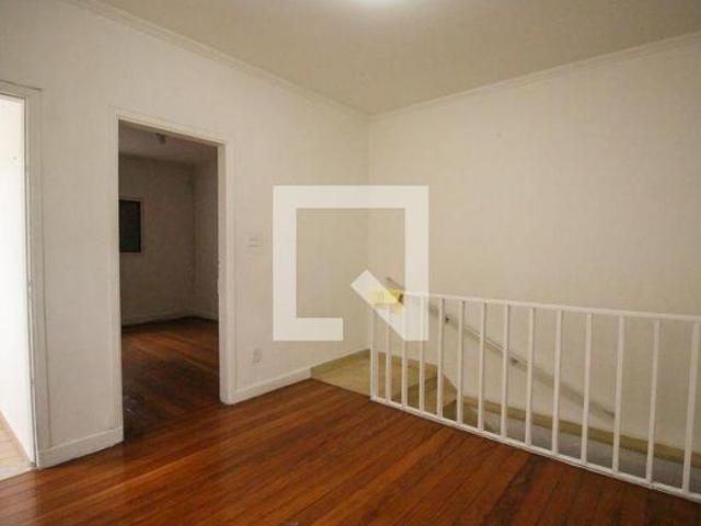 Casa à Venda Freguesia do Ó, 2 Quartos, 200 m² São Paulo
