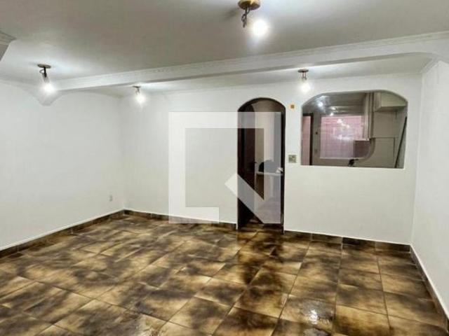 Casa à Venda Freguesia do Ó, 4 Quartos, 200 m2