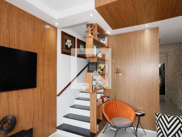 Casa à Venda Horto Florestal, 2 Quartos, 93 m2