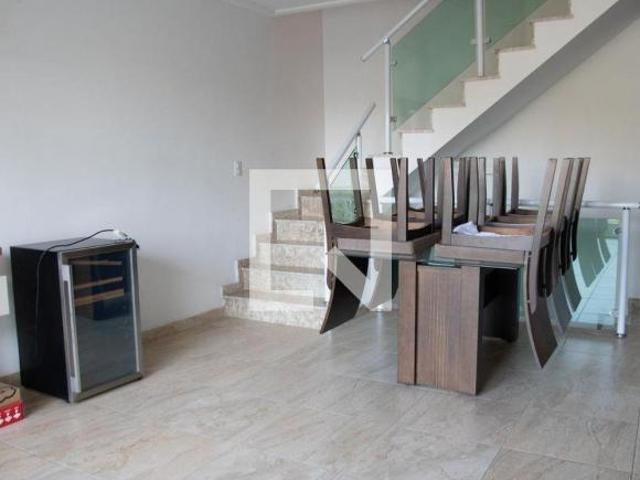 Casa à Venda Horto Florestal, 3 Quartos, 140 m2