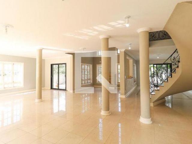 Casa à Venda Horto Florestal, 4 Quartos, 800 m² São Paulo