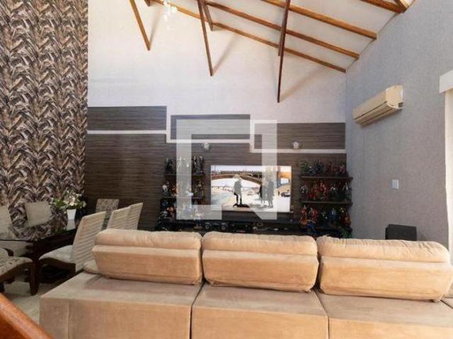 Casa à Venda Horto Florestal, 4 Quartos, 240 m² São Paulo