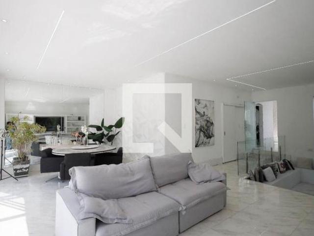 Casa à Venda Horto Florestal, 7 Quartos, 500 m2