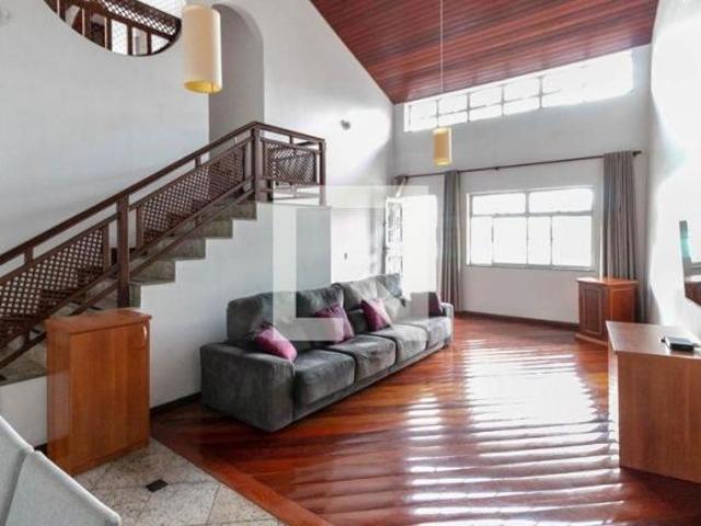 Casa à Venda Havaí, 6 Quartos, 380 m² Belo Horizonte