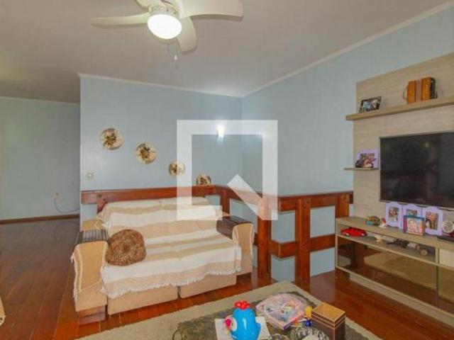Casa à Venda Harmonia, 3 Quartos, 200 m² Canoas