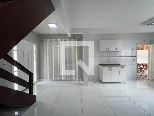 Casa à Venda Harmonia, 2 Quartos, 142 m² Canoas