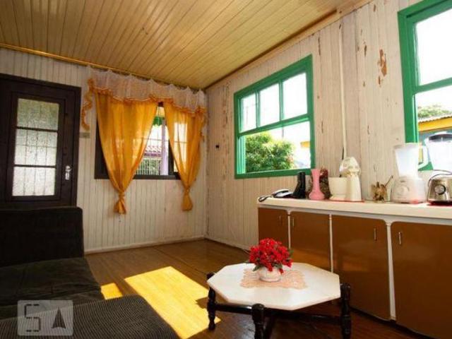Casa à Venda Harmonia, 2 Quartos, 200 m² Canoas