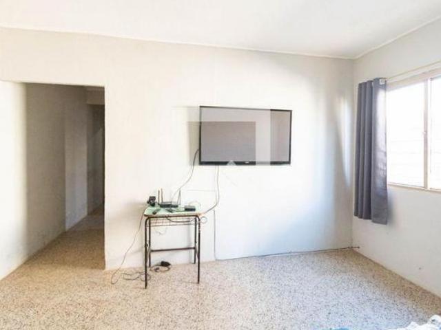 Casa à Venda Harmonia, 2 Quartos, 50 m² Canoas