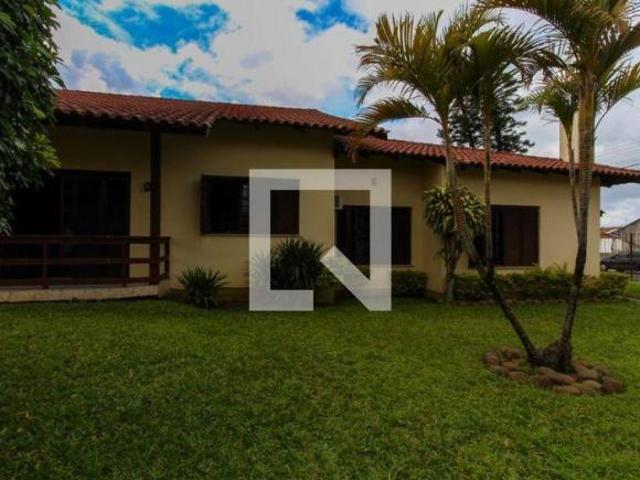 Casa à Venda Harmonia, 4 Quartos, 200 m² Canoas