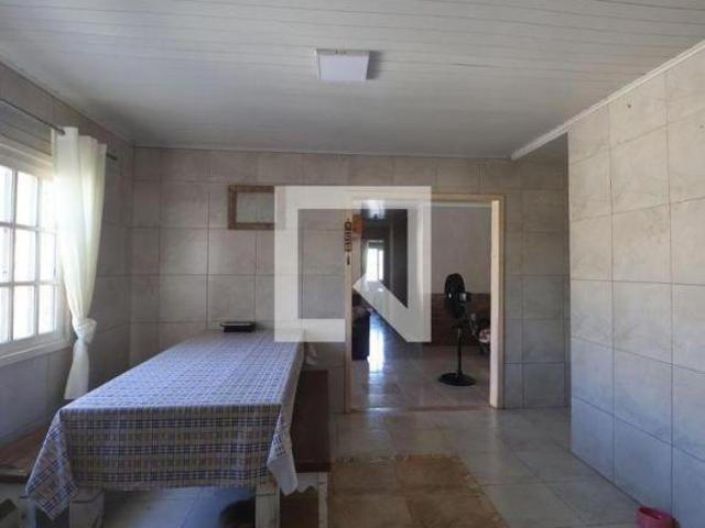 Casa à Venda Harmonia, 4 Quartos, 200 m² Canoas