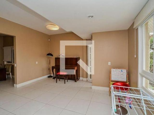 Casa à Venda Higienópolis, 3 Quartos, 392 m² Porto Alegre