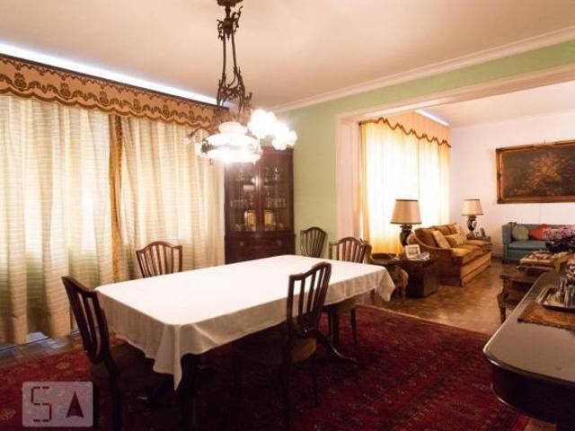 Casa à Venda Higienópolis, 4 Quartos, 500 m2