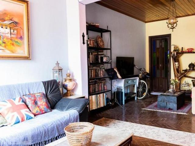 Casa à Venda Higienópolis, 4 Quartos, 147 m2