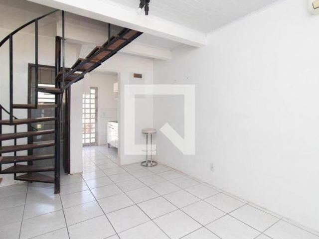 Casa à Venda Hipica, 2 Quartos, 108 m² Porto Alegre