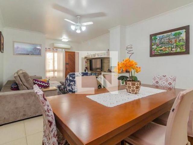 Casa à Venda Hipica, 2 Quartos, 120 m² Porto Alegre